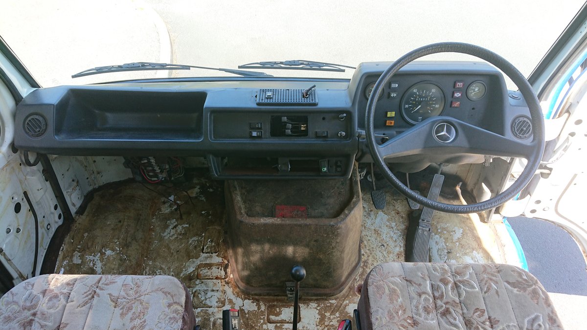 1982 Mercedes-Benz 207D – Project Profile | Car & Classic Magazine