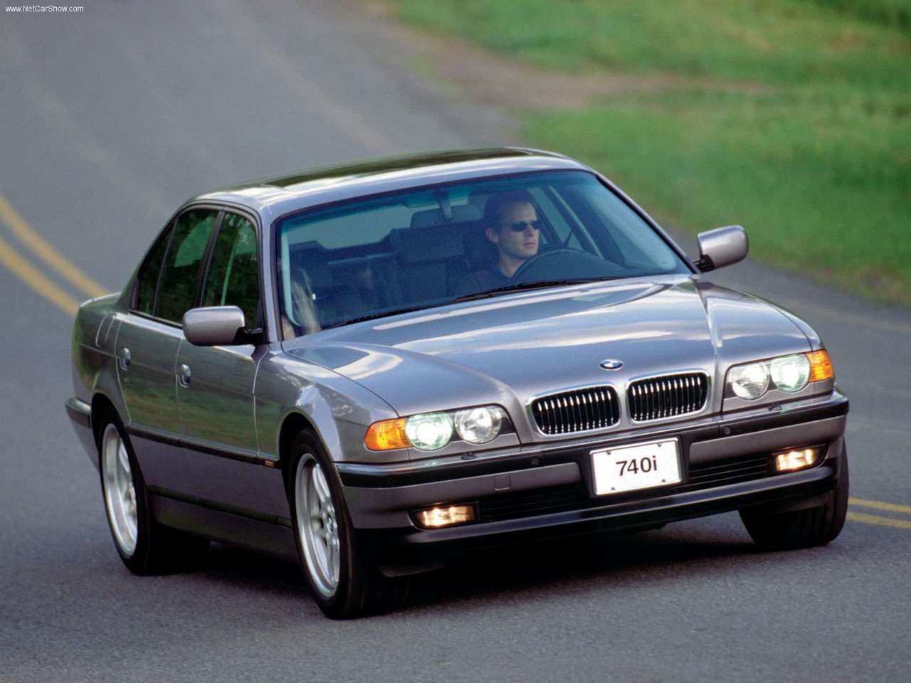 The BMW E38 7 Series – The Time is Now | Car & Classic Magazine