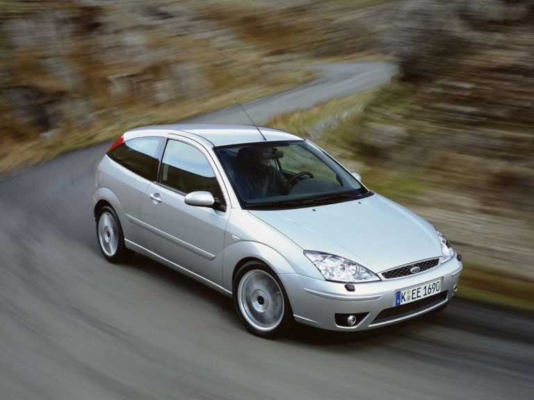 Ford Focus ST170 – The Time is Now | Car & Classic Magazine