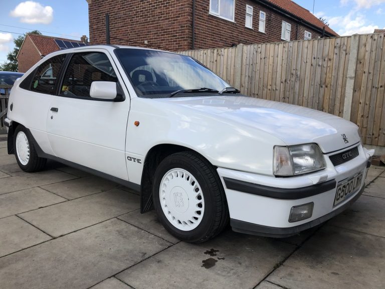 1990 Vauxhall Astra GTE – Classified of the Week | Car & Classic Magazine