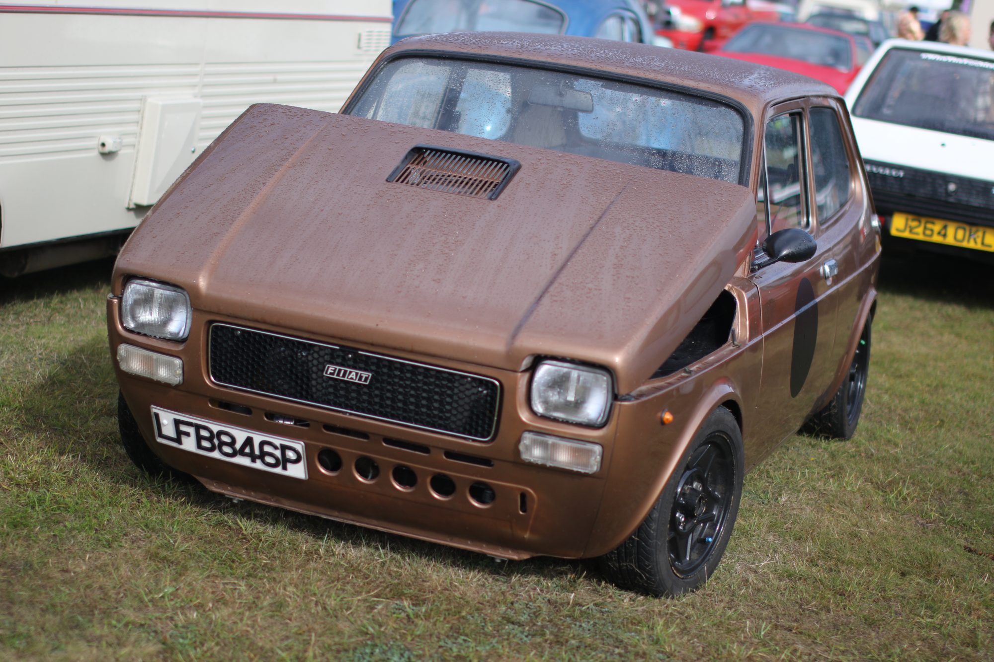 It’s Oh So Retro! – Show Report | Car & Classic Magazine