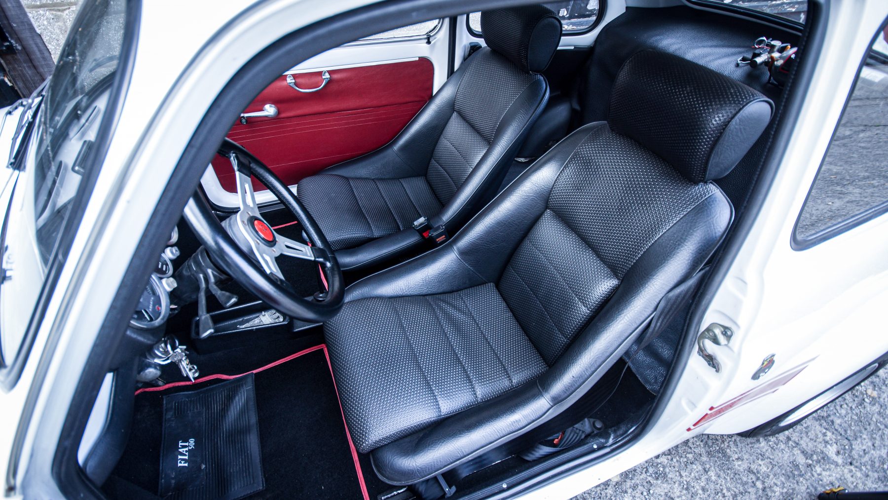 Abarth 595 – The Original Pocket Rocket | Car & Classic Magazine