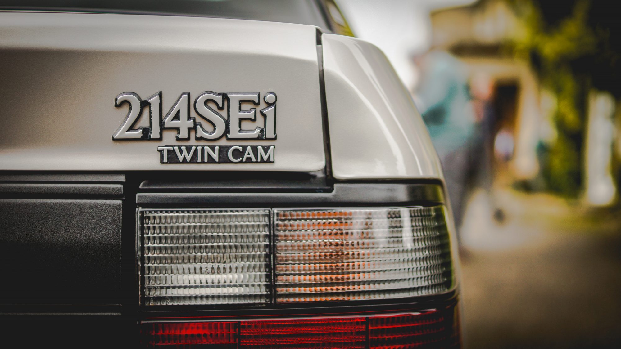 Rover R8 – A Launch From The Past | Car & Classic Magazine