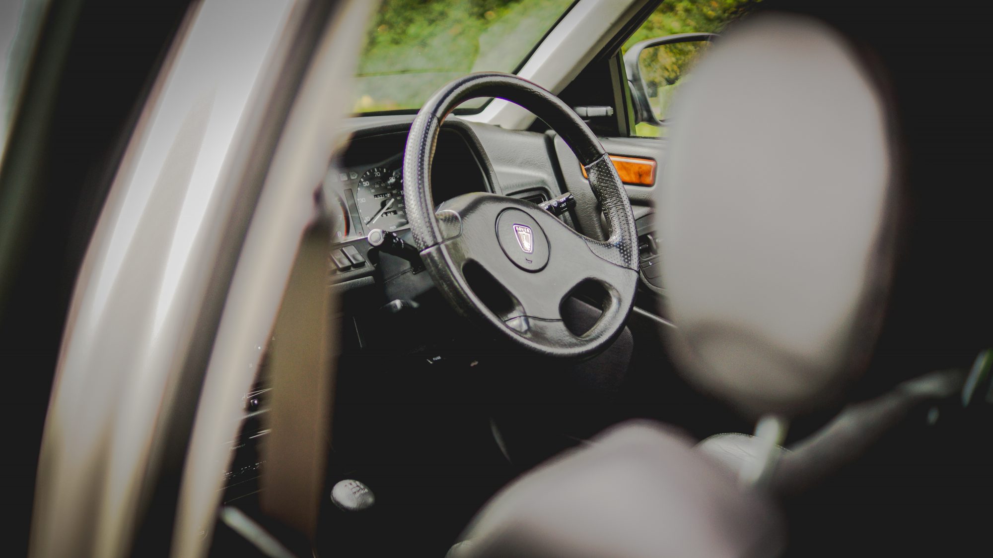 Rover R8 – A Launch From The Past | Car & Classic Magazine