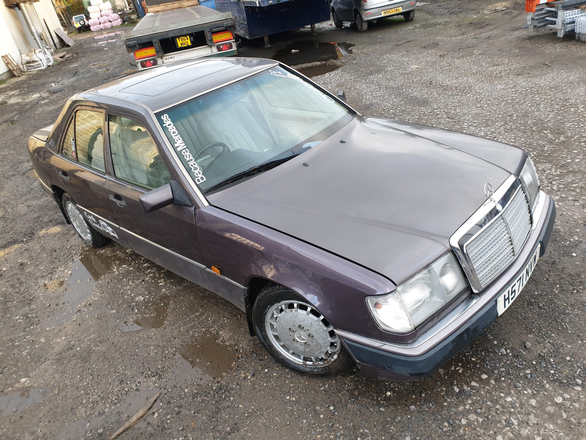 Car & Classic: The Rescues – W124 | Car & Classic Magazine