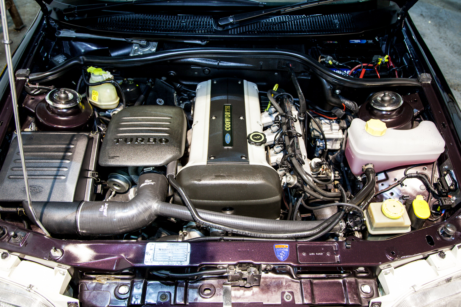 Ford Escort RS Cosworth – Driving An Icon | Car & Classic Magazine