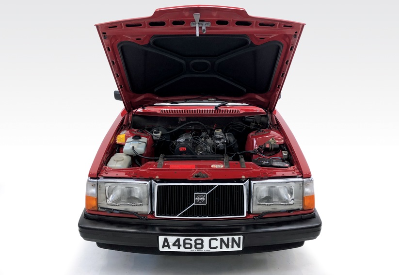 The Volvo 240 – Five Things You Need to Know | Car & Classic Magazine