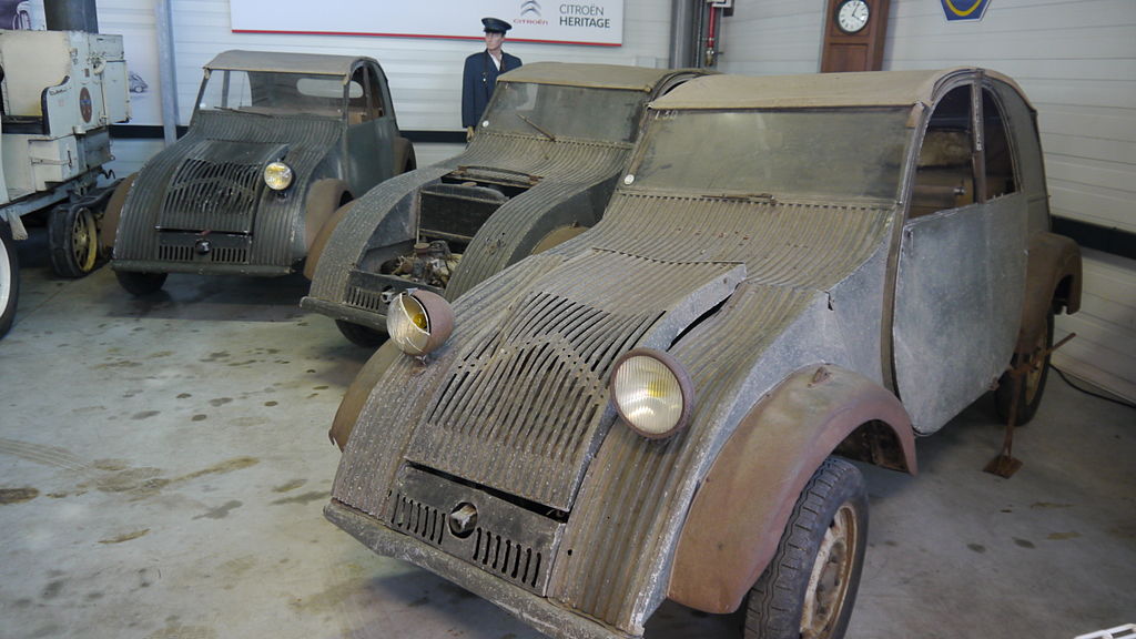 The Citroën 2CV – Car & Classic Heroes | Car & Classic Magazine
