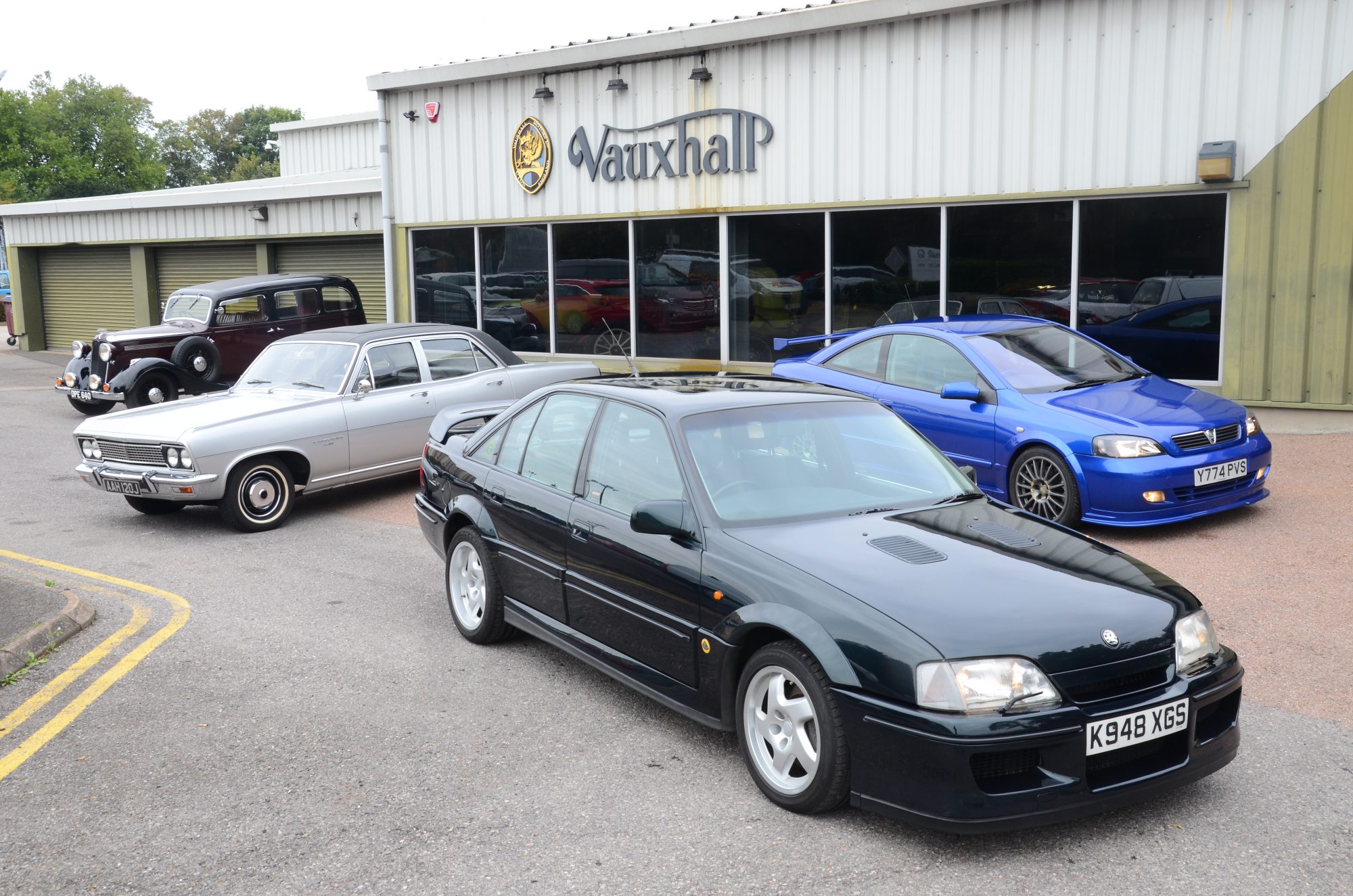 Lotus Carlton – Fearsome at 30 | Car & Classic Magazine