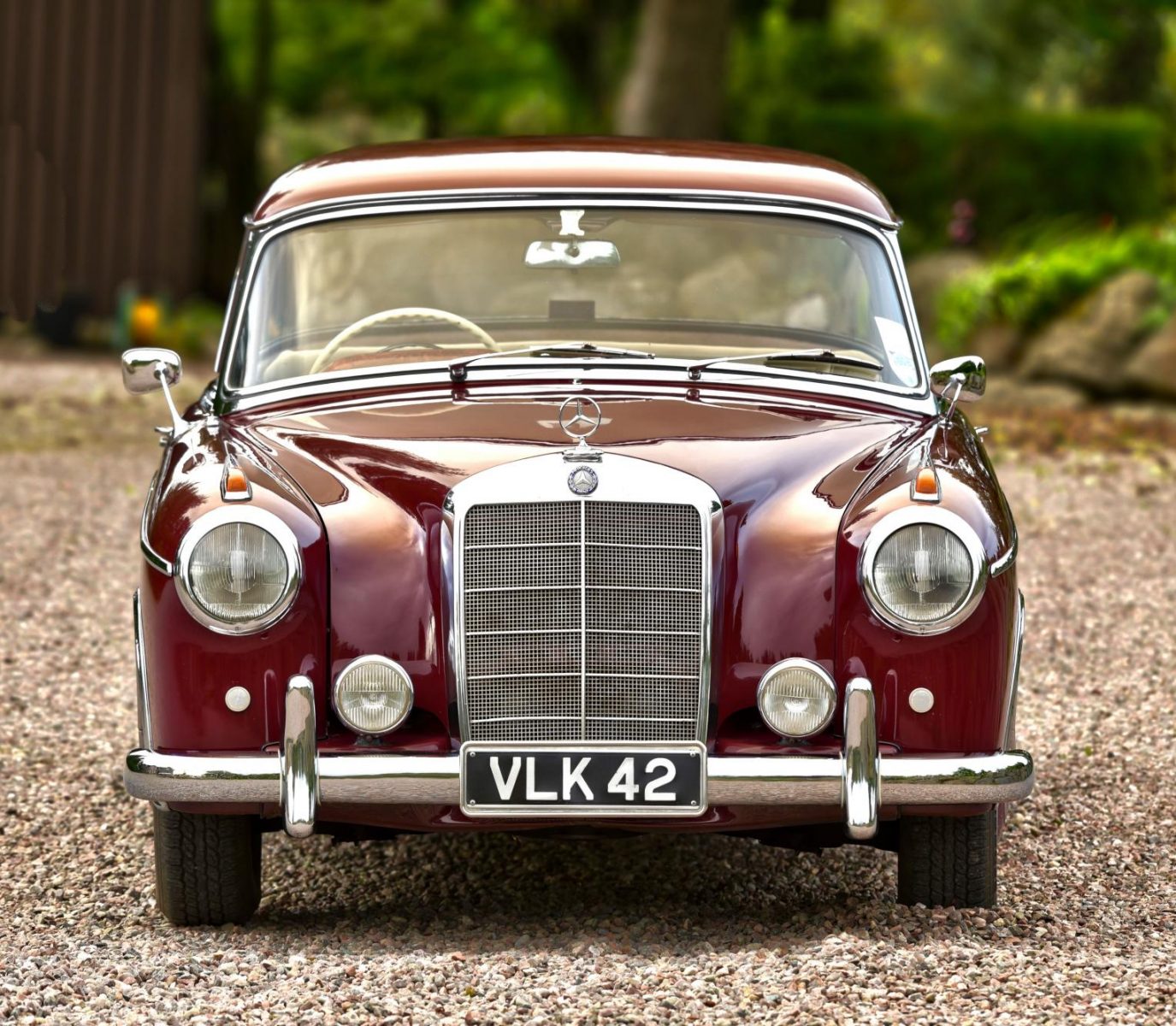 ‘Ponton’ W180 Mercedes-Benz Coupe – A Class Act | Car & Classic Magazine