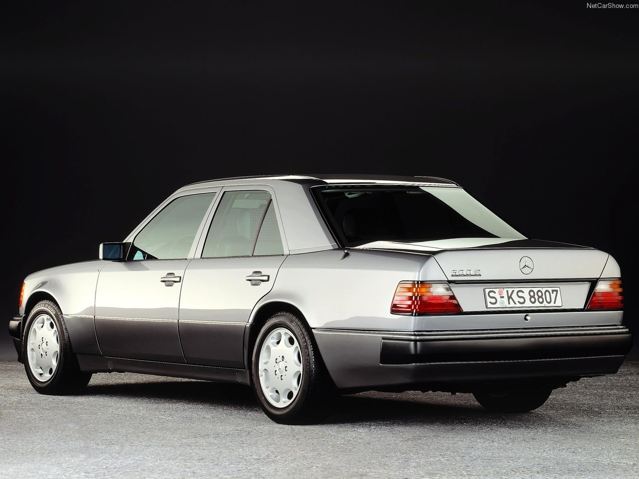 Mercedes-Benz 500E – E’s Are Good | Car & Classic Magazine
