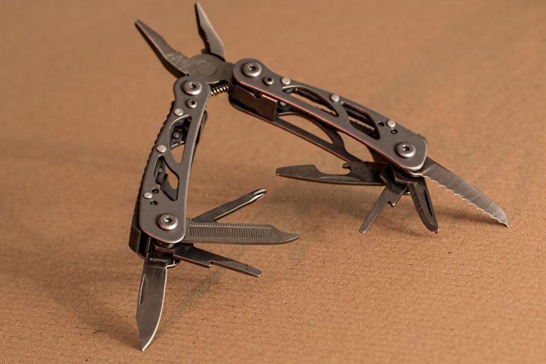 Tool Up – Five Handy Multi-tools | Car & Classic Magazine