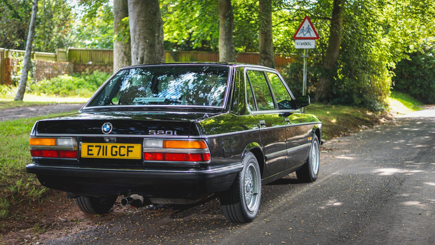BMW E28 – From Barn to Bahnstormer | Car & Classic Magazine