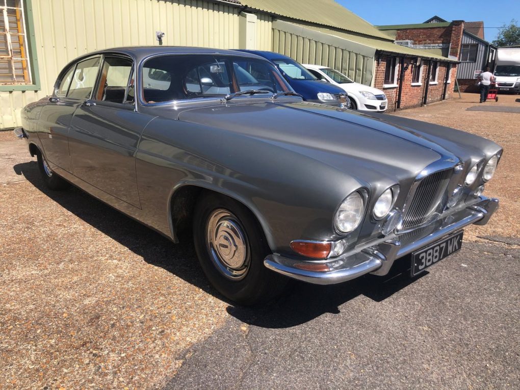 1970 Jaguar 420G – Project Profile | Car & Classic Magazine