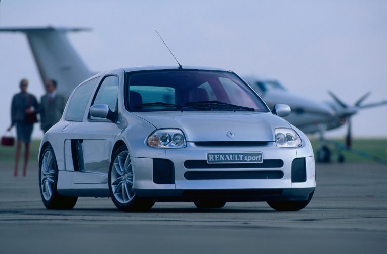 Renault Sport Clio V6 – Untamed at Twenty | Car & Classic Magazine
