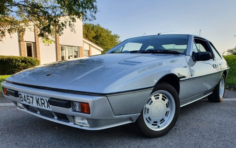 1984 Lotus Excel – Classified of the Week | Car & Classic Magazine