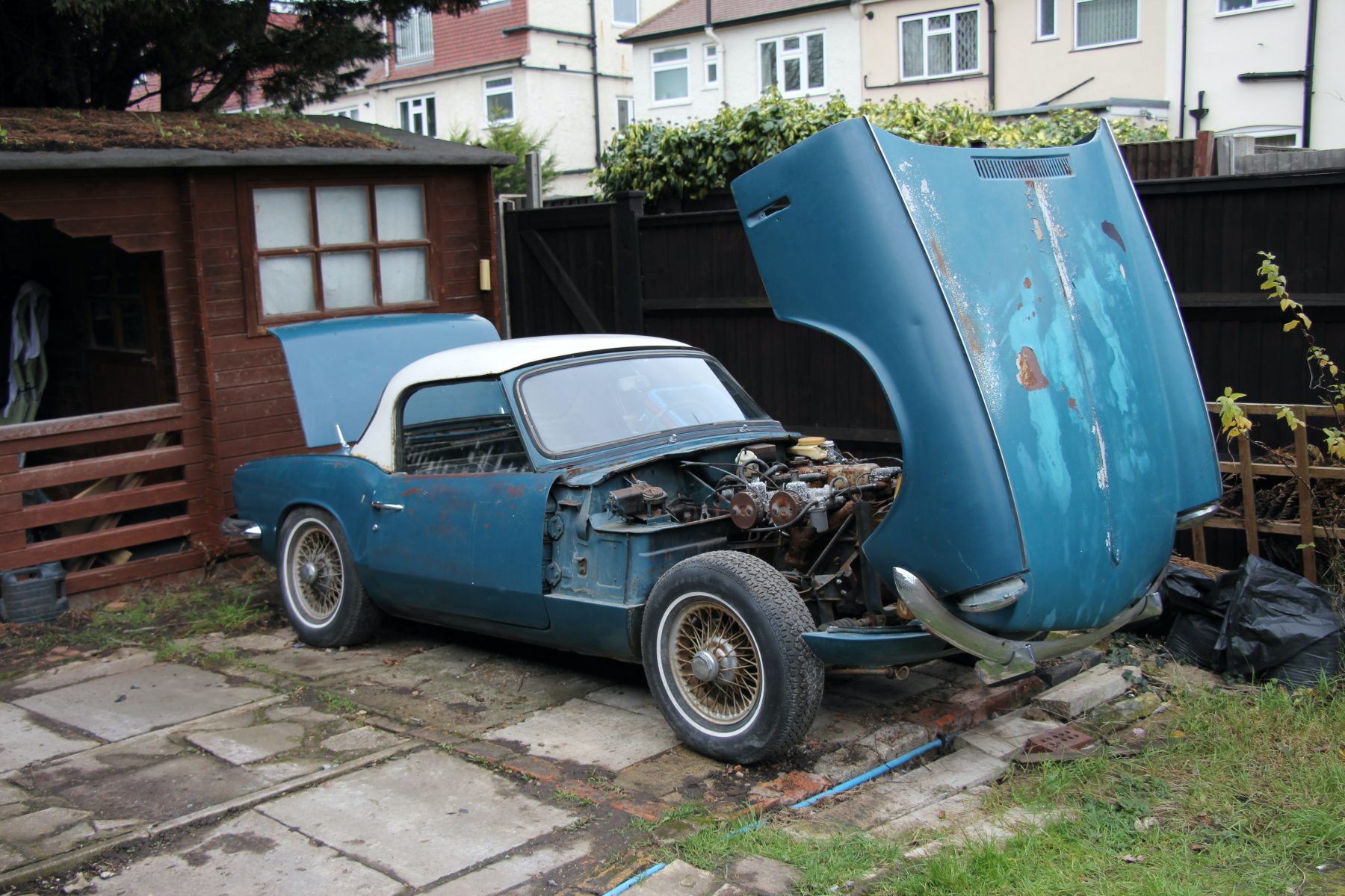 1968 Triumph Spitfire – Project Profile | Car & Classic Magazine