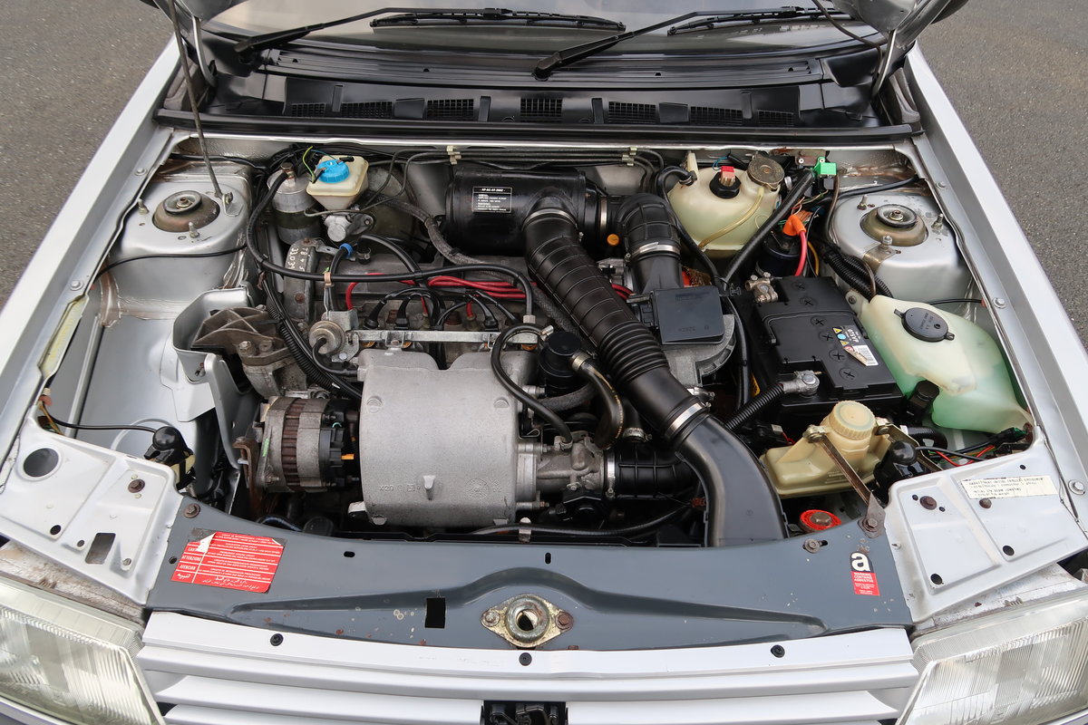 1989 Peugeot 309 GTi – Classified of the Week | Car & Classic Magazine