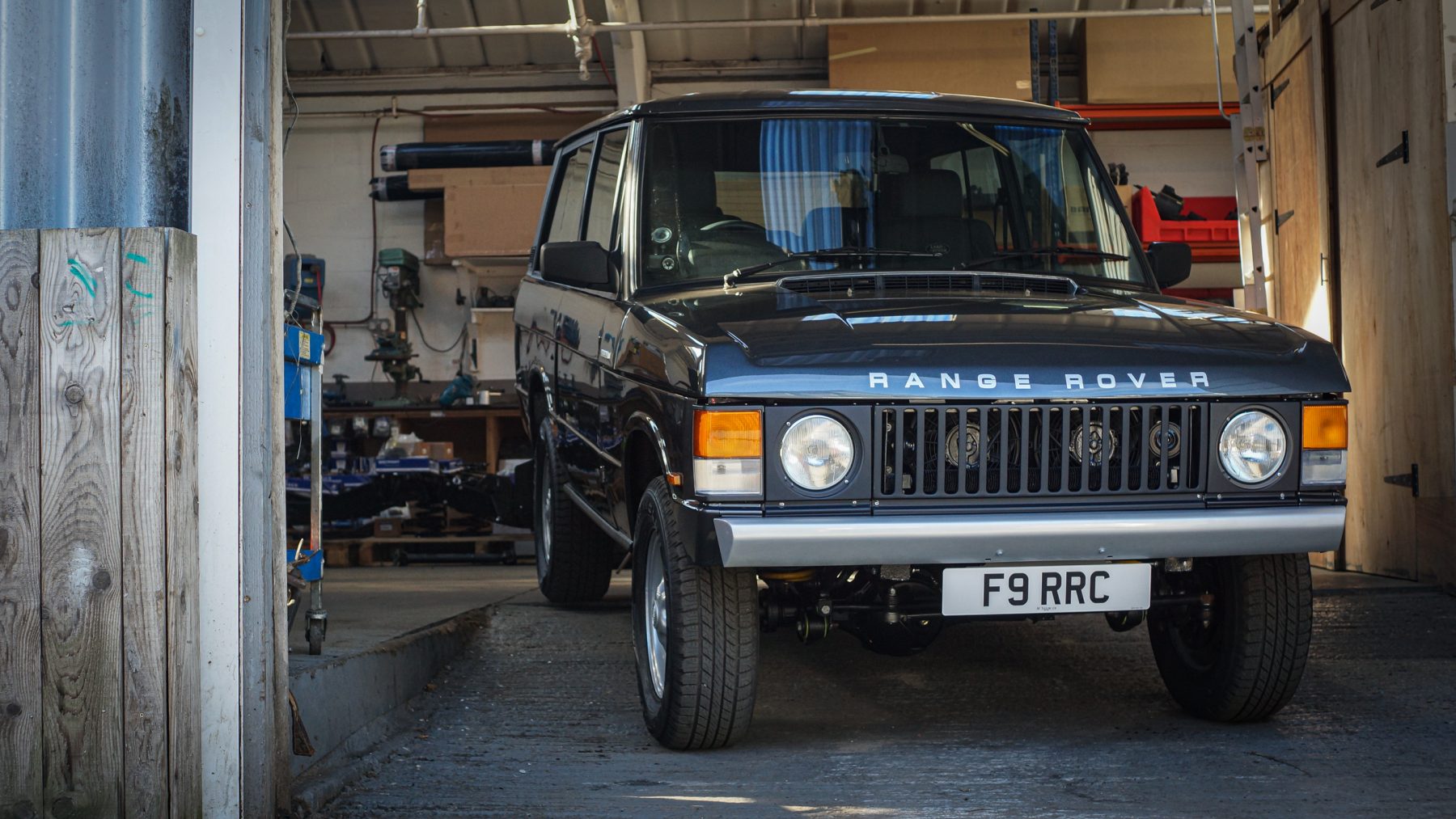 Range Rover – A Classic Reborn | Car & Classic Magazine
