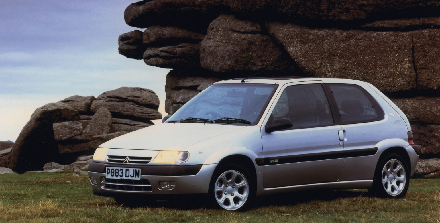 Citroën Saxo VTS/VTR – The Time is Now | Car & Classic Magazine