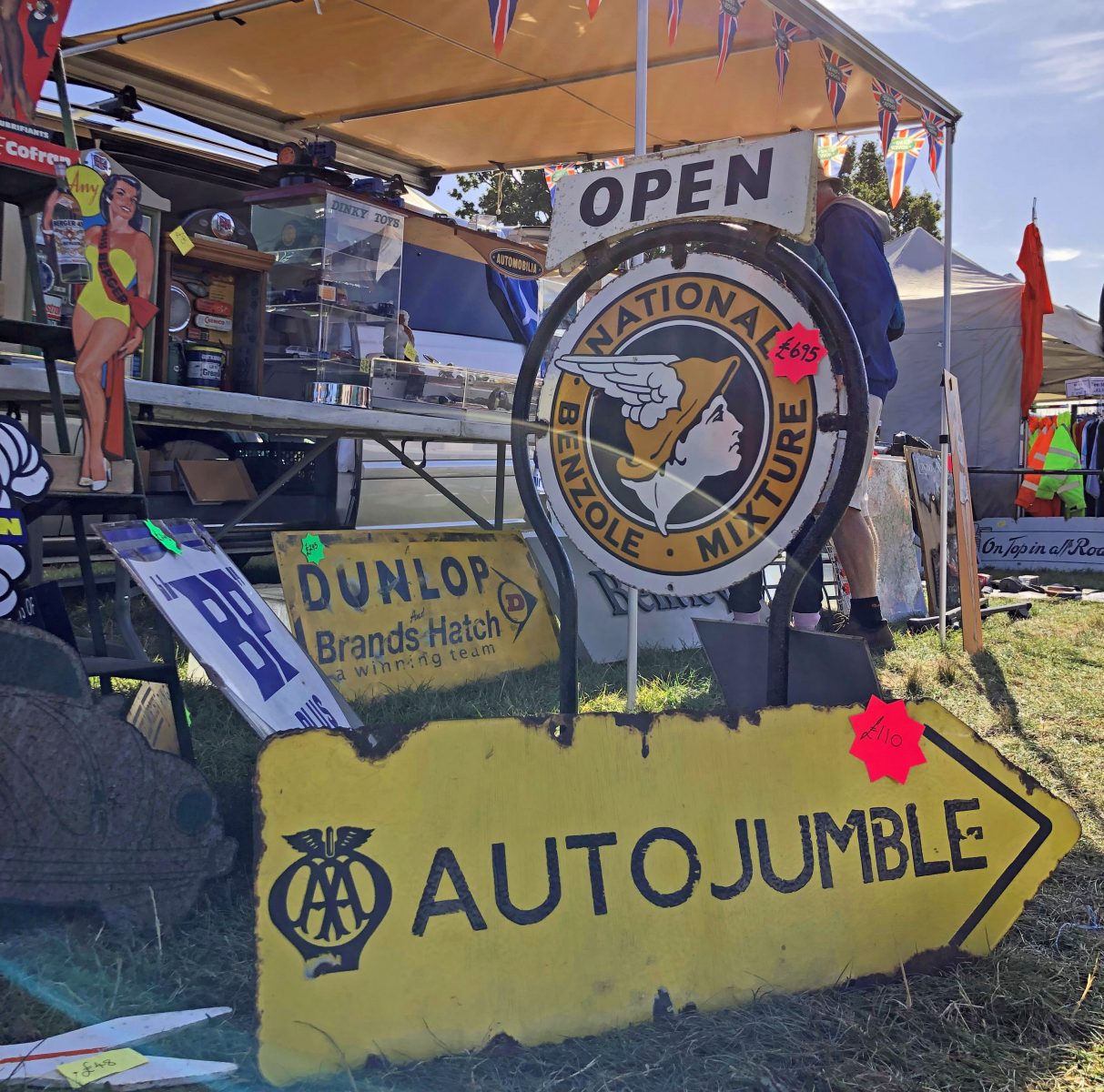 The Beaulieu Autojumble is Back, Baby! | Car & Classic Magazine