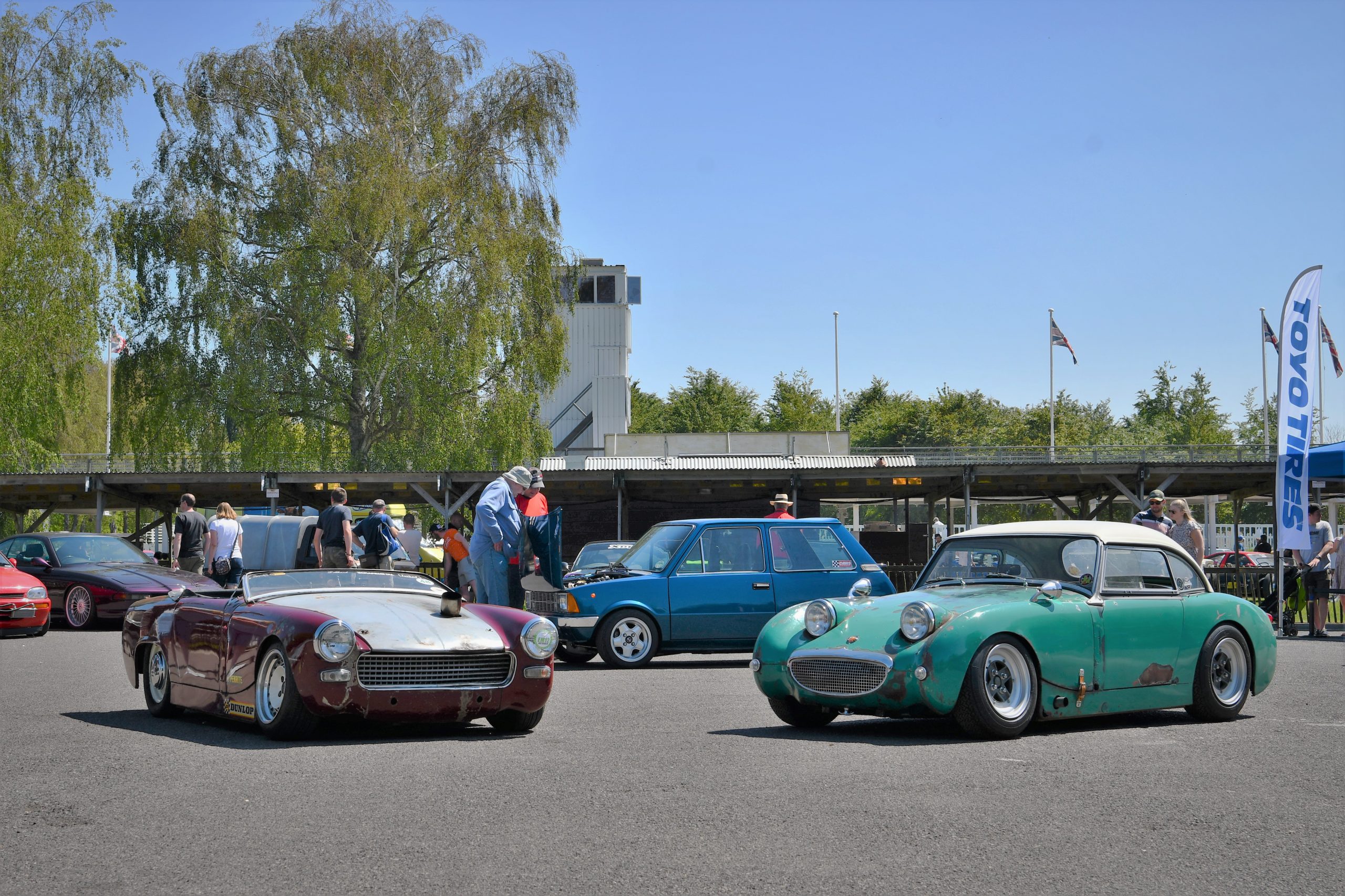 Retro Rides Weekender 2021 – Living for the Weekend | Car & Classic ...