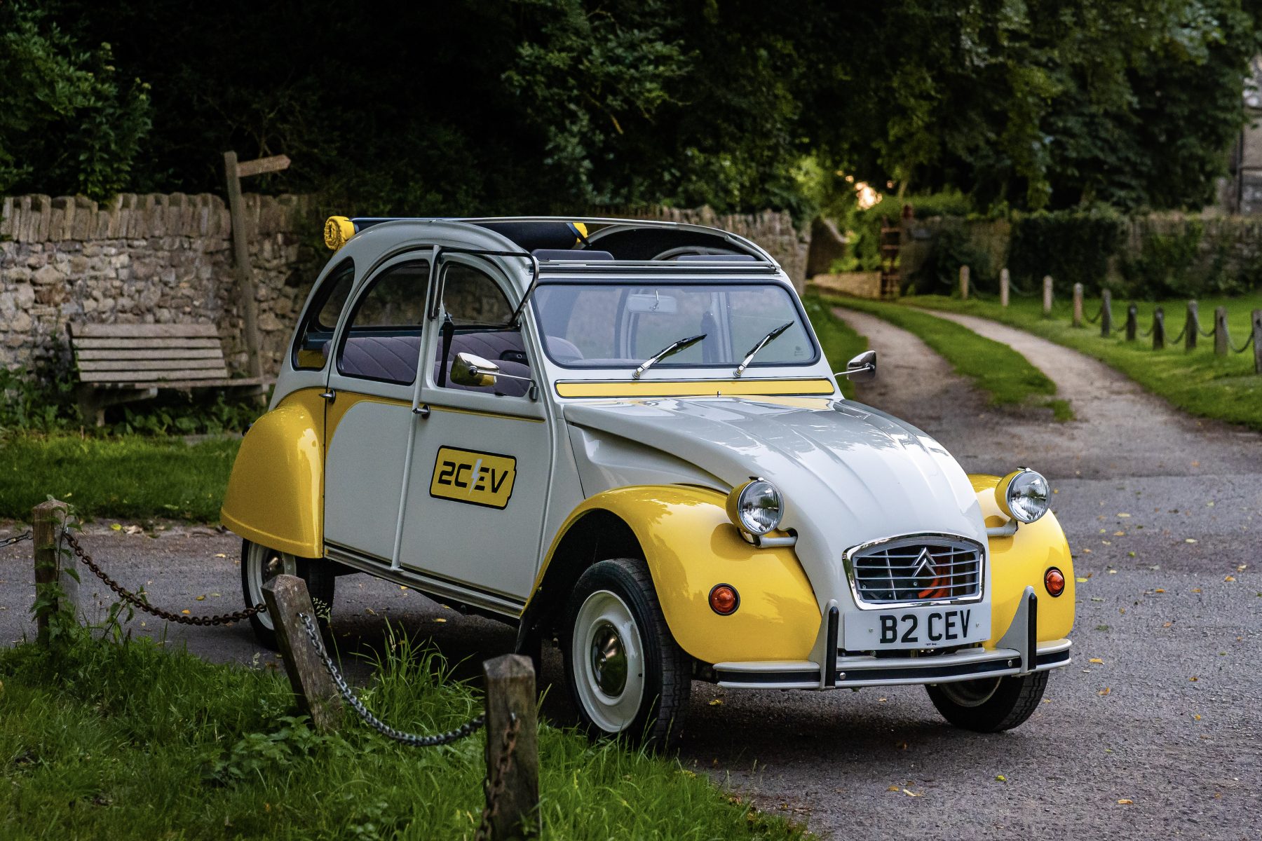A 2CV With A Difference – The Electric 2cEv | Car & Classic Magazine