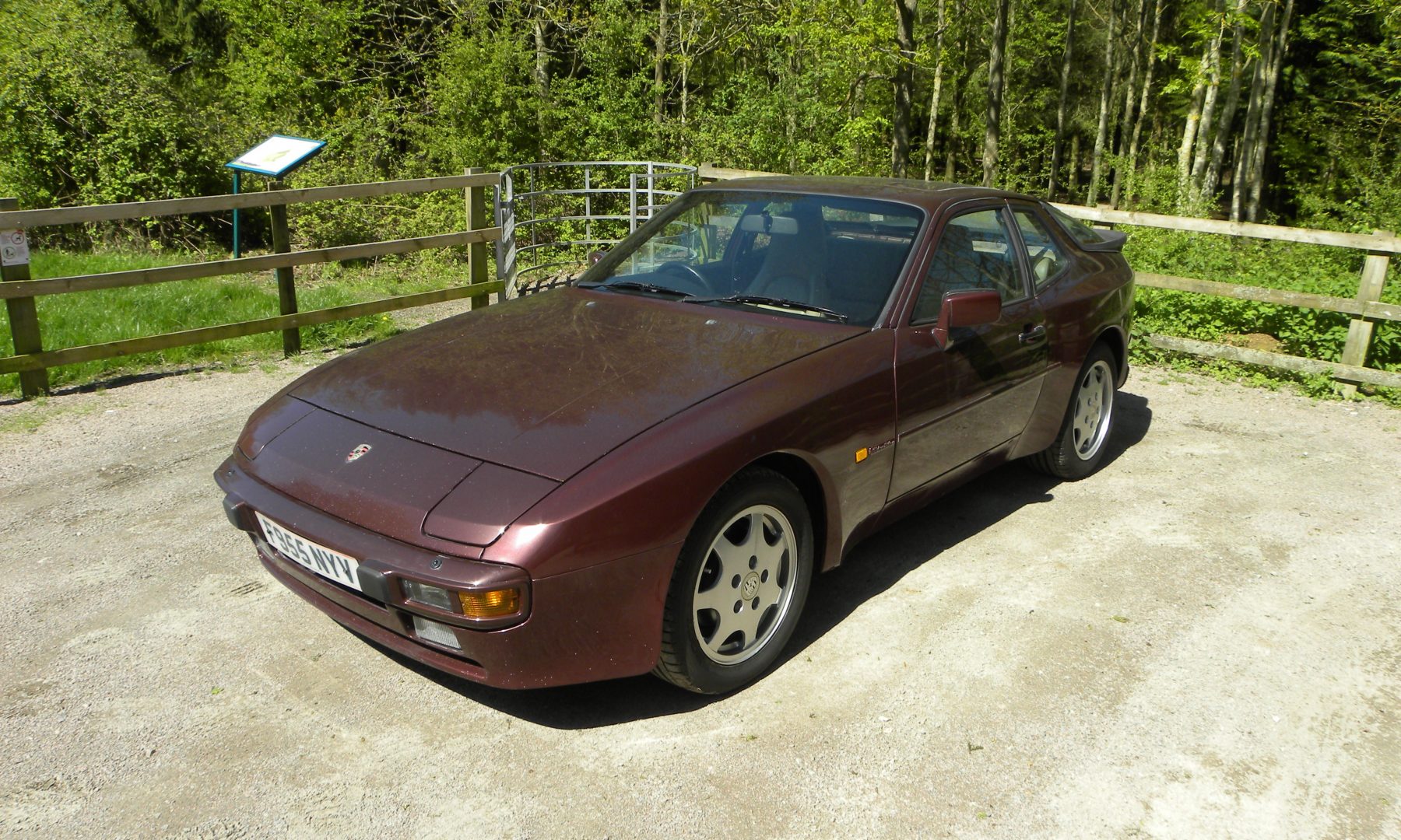 The Porsche 944 – Five things you need to know | Car & Classic Magazine