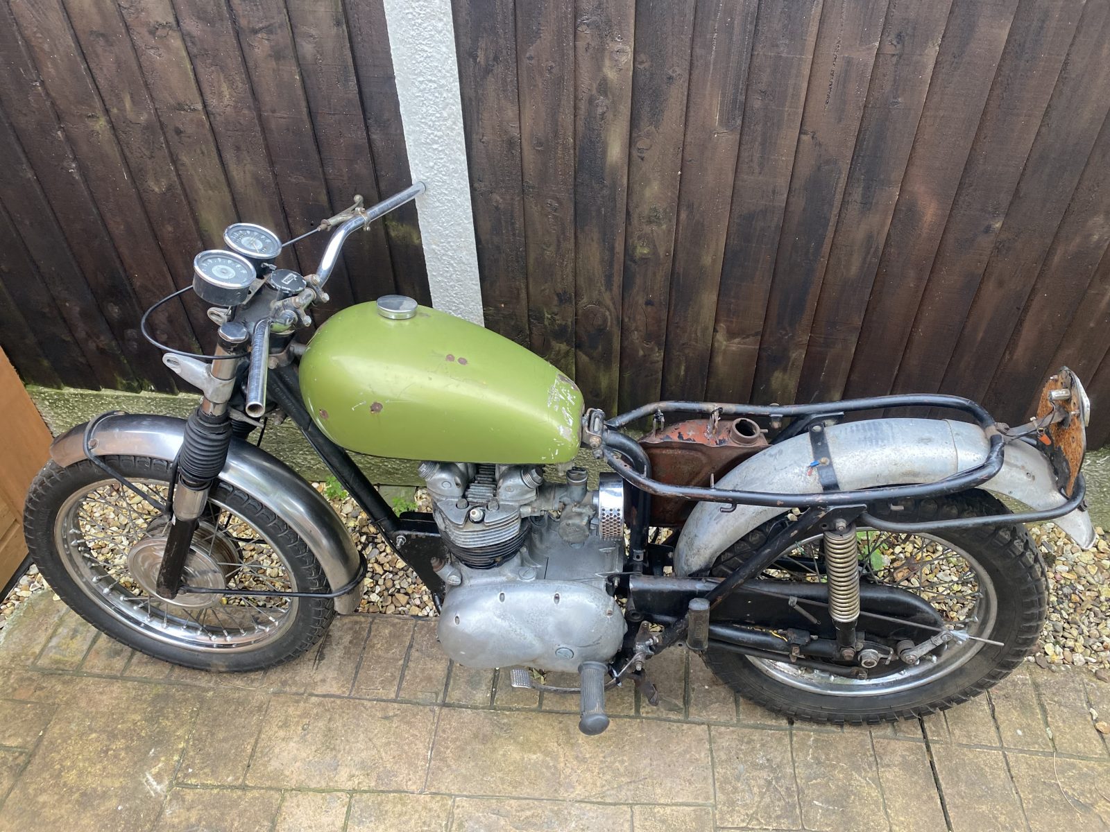 1964 Triumph Tiger T100SC – Project Profile | Car & Classic Magazine