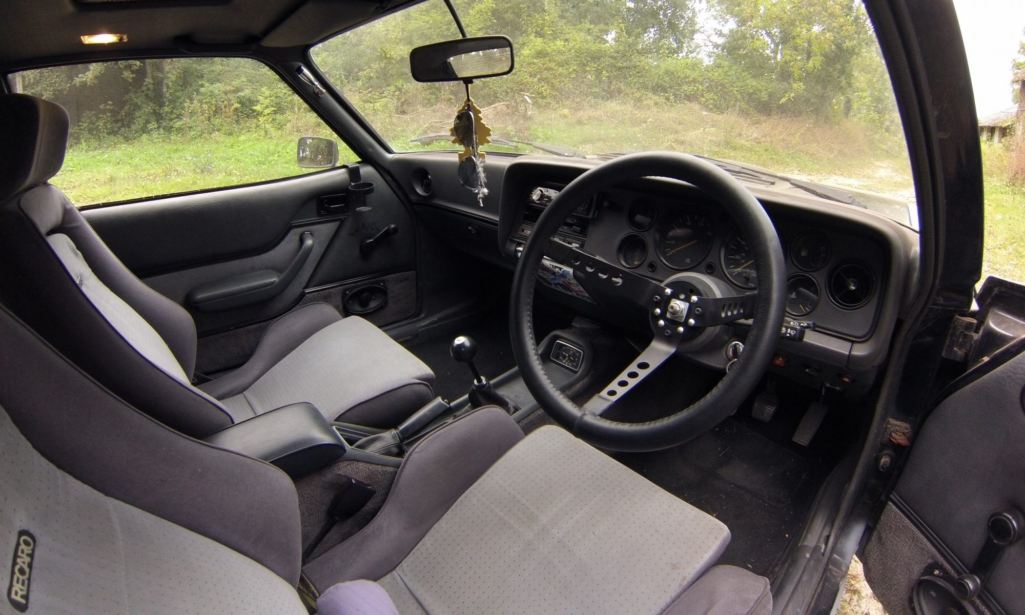 Classic Cars – What We Get Used To | Car & Classic Magazine