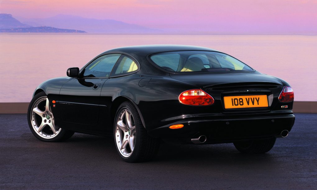 The Jaguar XK8 – Five things you need to know | Car & Classic Magazine
