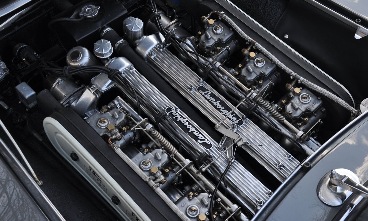 Famous Firsts– The Lamborghini 350GT | Car & Classic Magazine