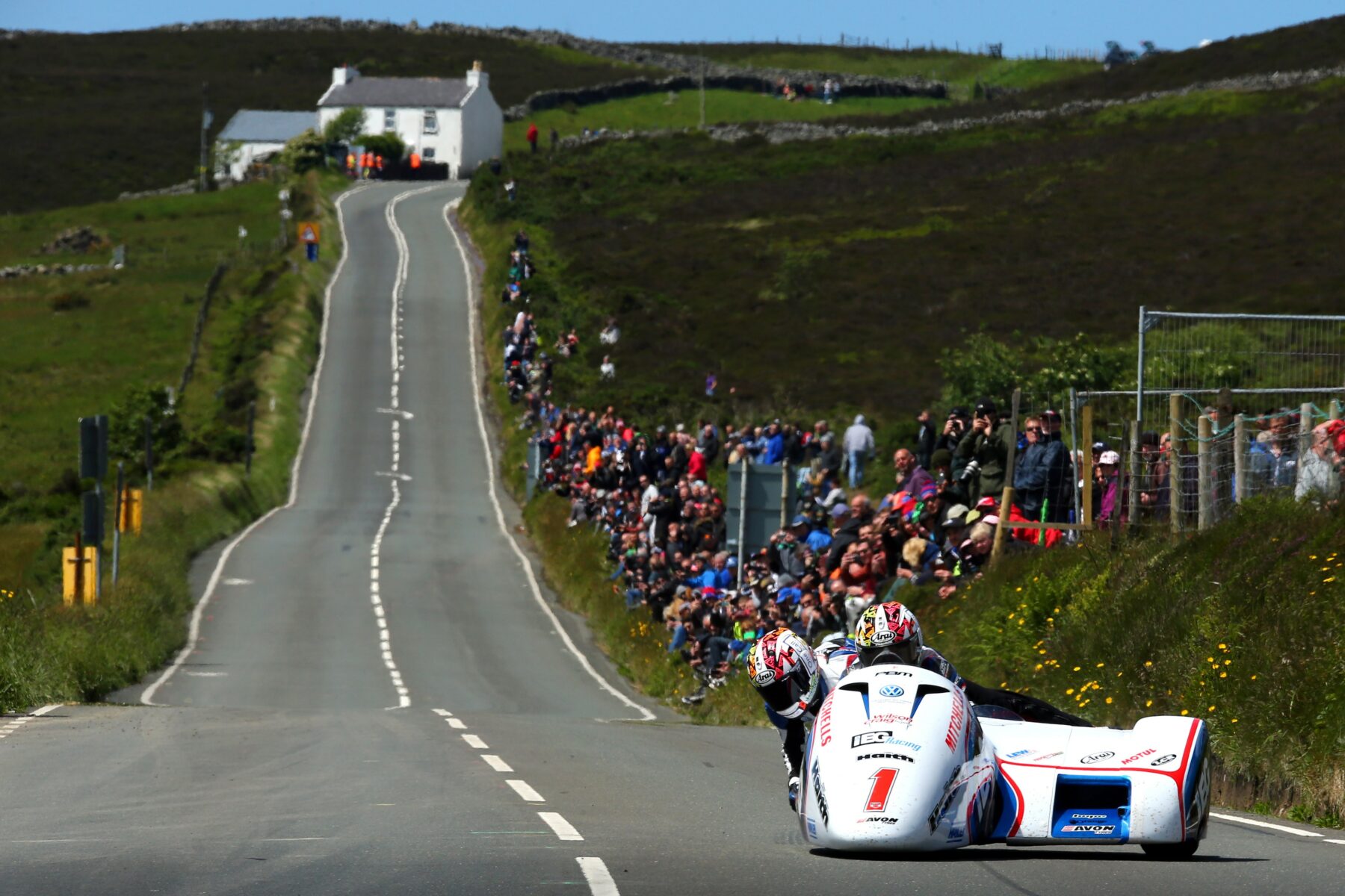 Isle of Man TT – The Ultimate Test | Car & Classic Magazine