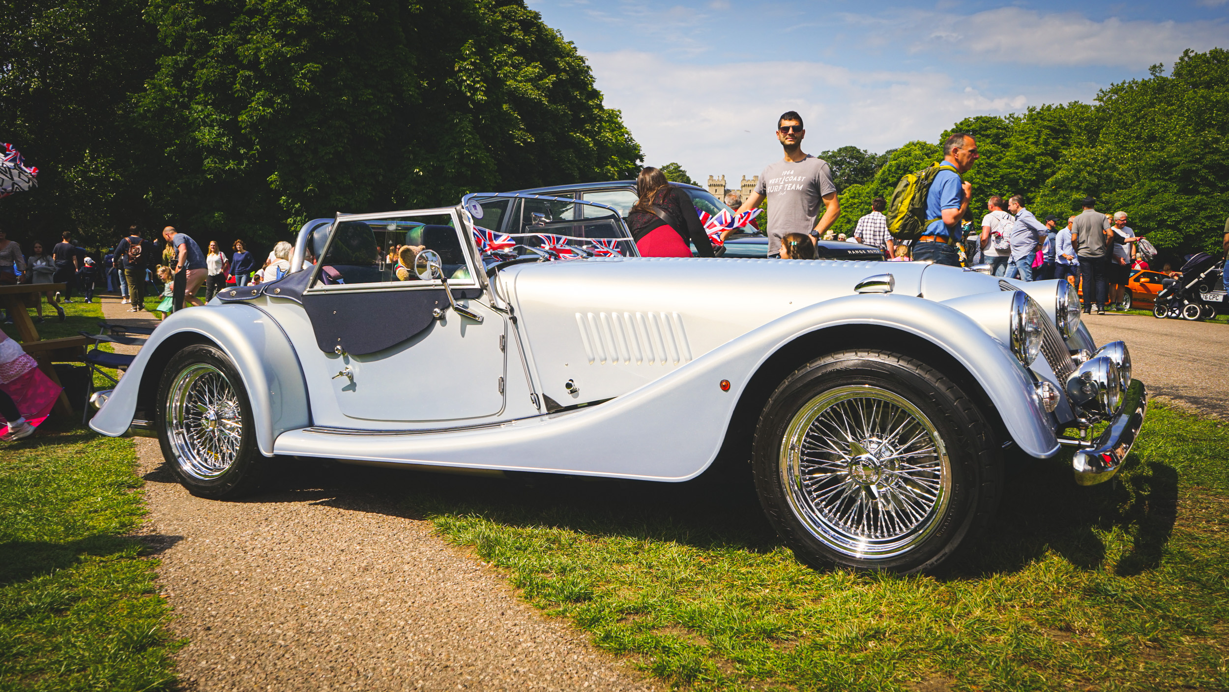 Platinum Jubilee – Classic Car Fans Flock to Windsor | Car & Classic ...