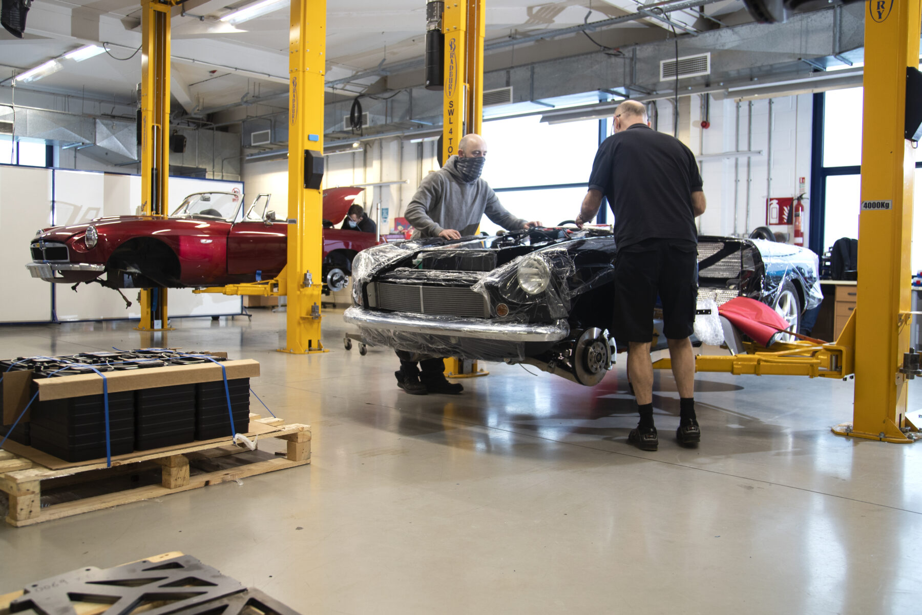 The RBW Roadster – Reinventing The MGB | Car & Classic Magazine