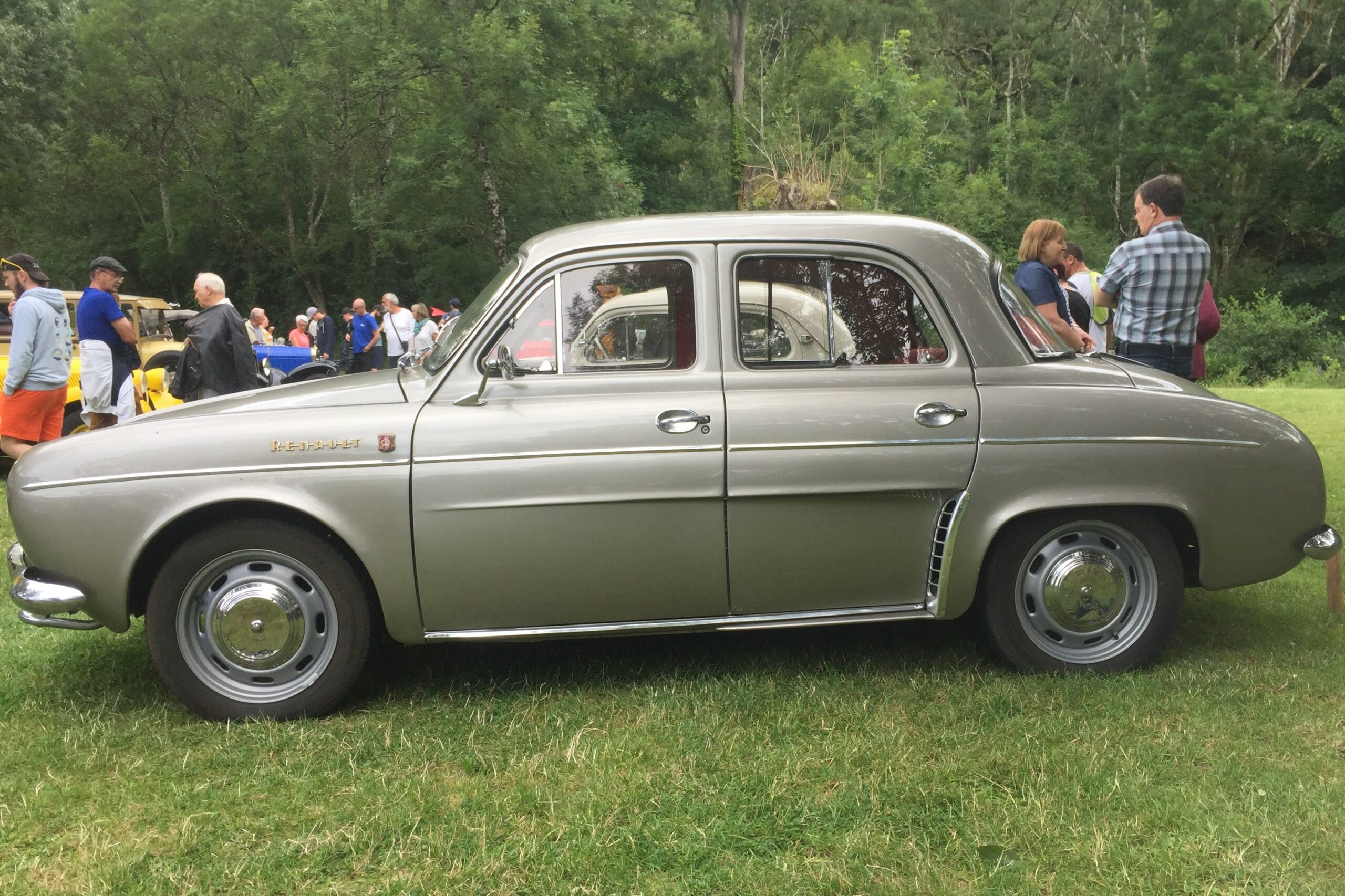 The Uniting Power of Classic Cars | Car & Classic Magazine