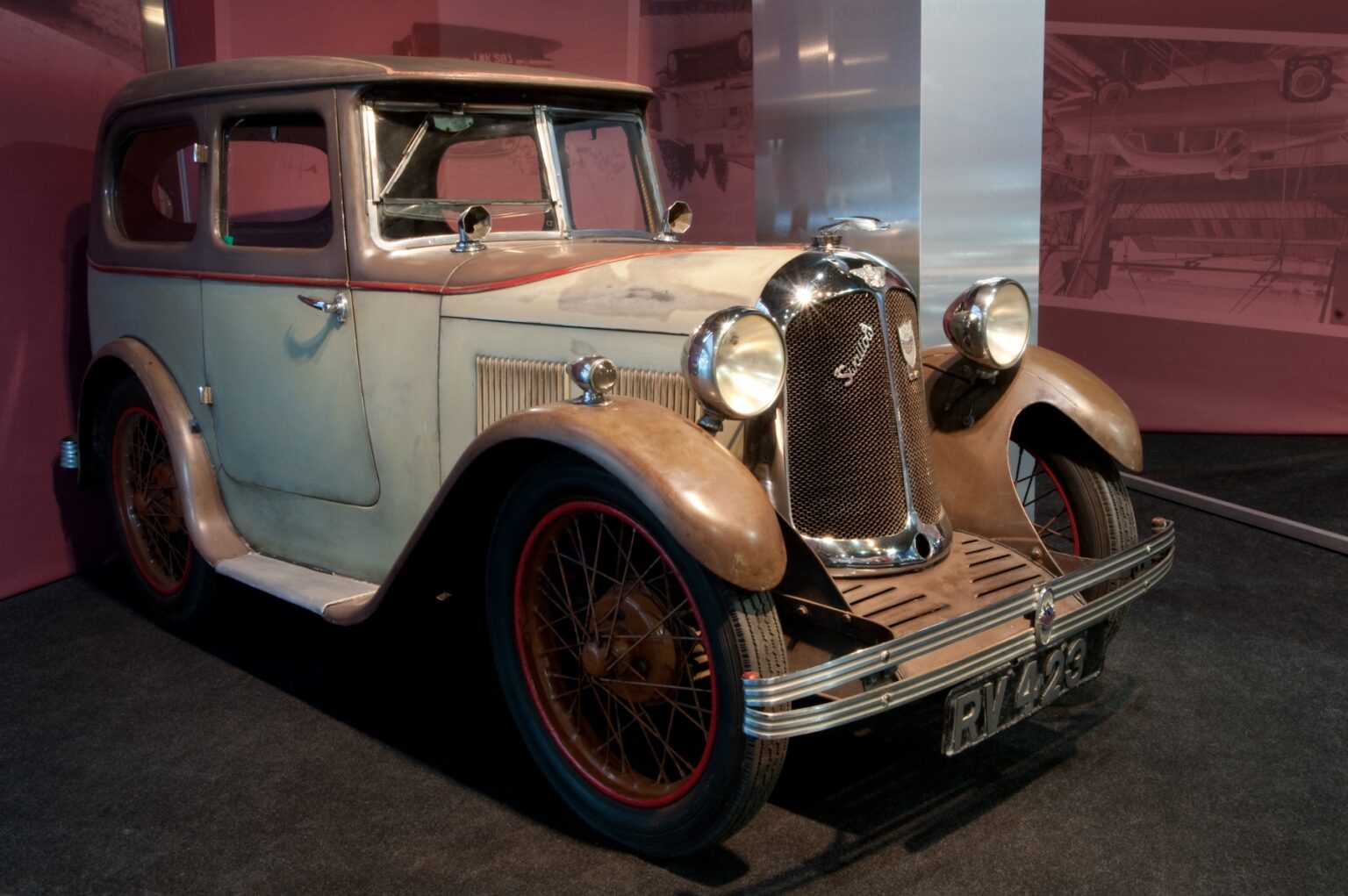 Seven Heaven – A British Motoring Legend | Car & Classic Magazine