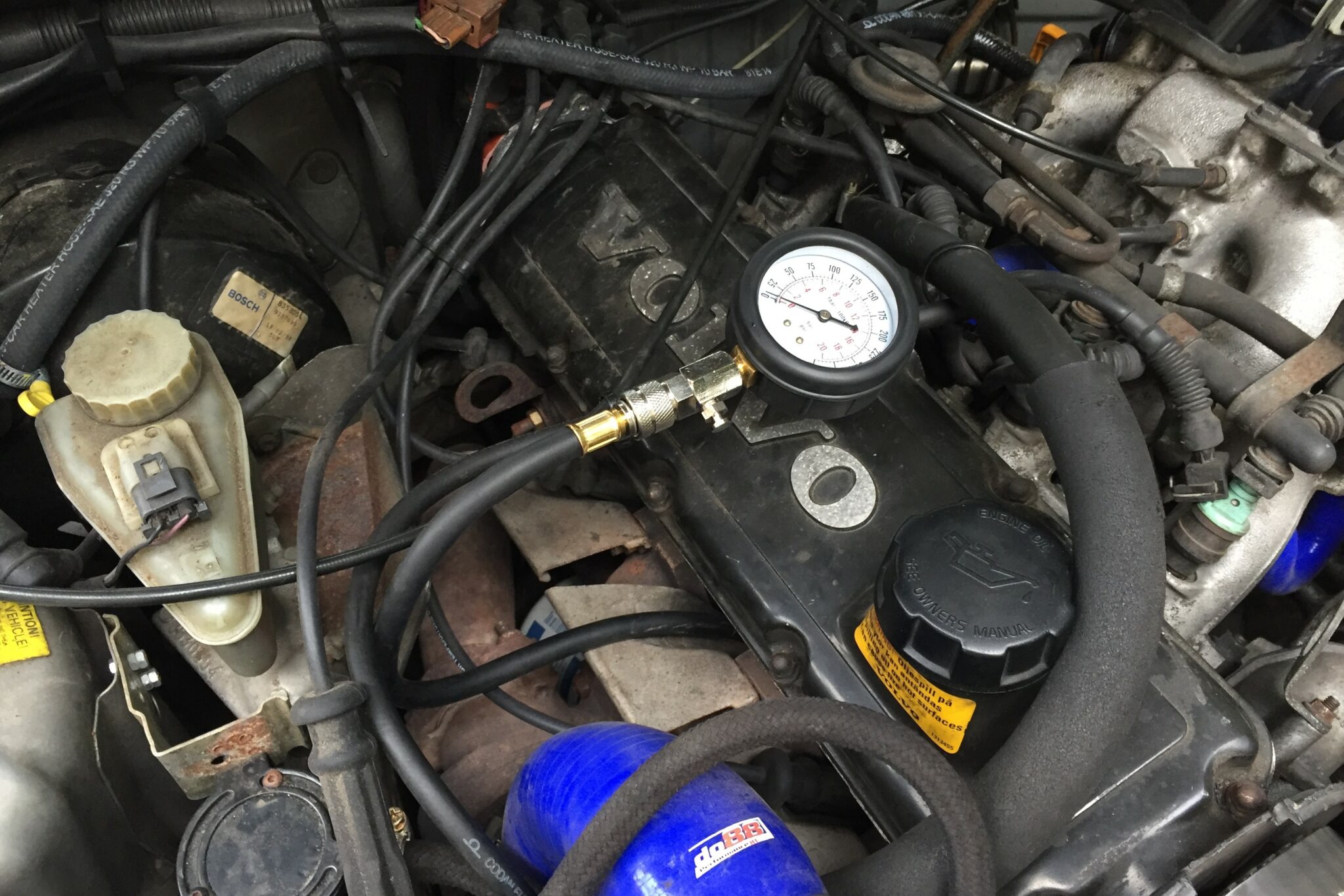 How To – Carry Out a Compression Test | Car & Classic Magazine
