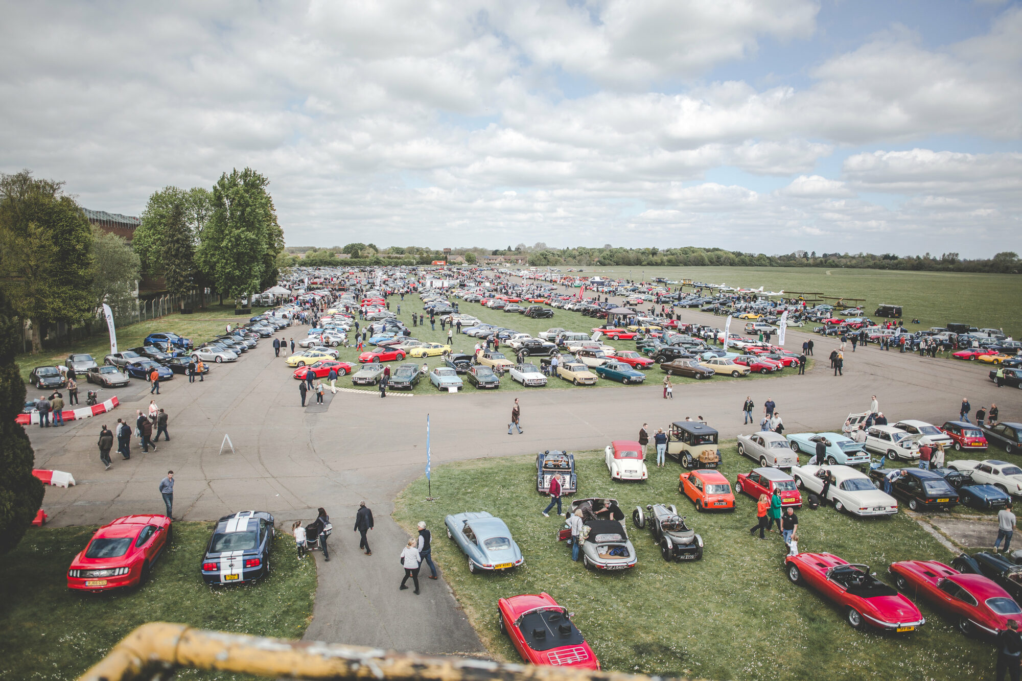 Scramble into Autumn with Bicester Heritage | Car & Classic Magazine