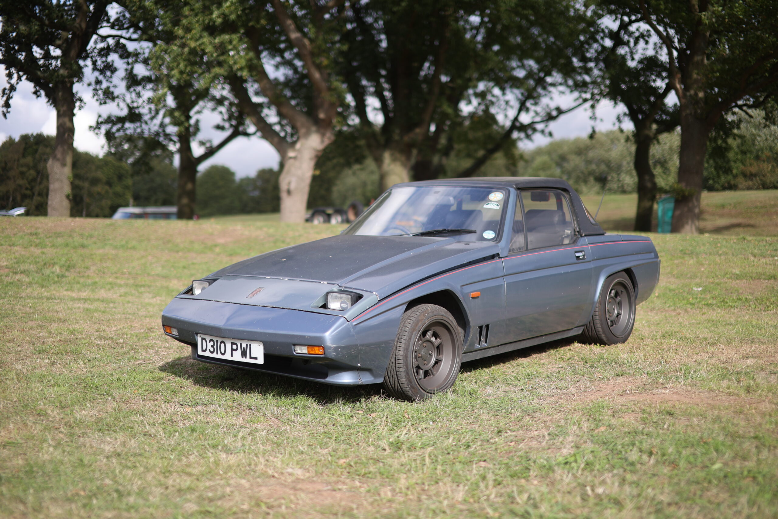 Back to its Roots – The Retro Rides Gathering | Car & Classic Magazine