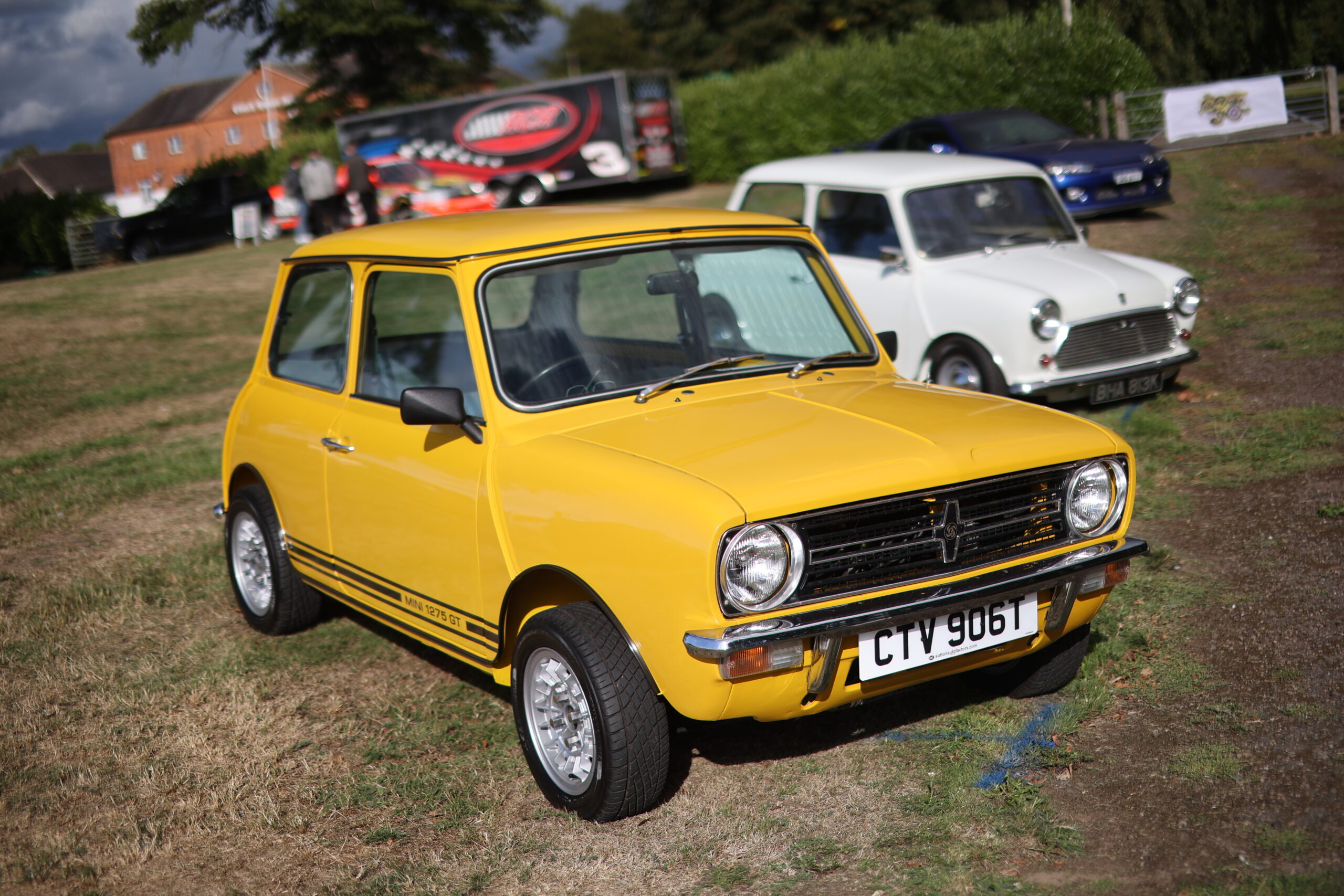 Back to its Roots – The Retro Rides Gathering | Car & Classic Magazine