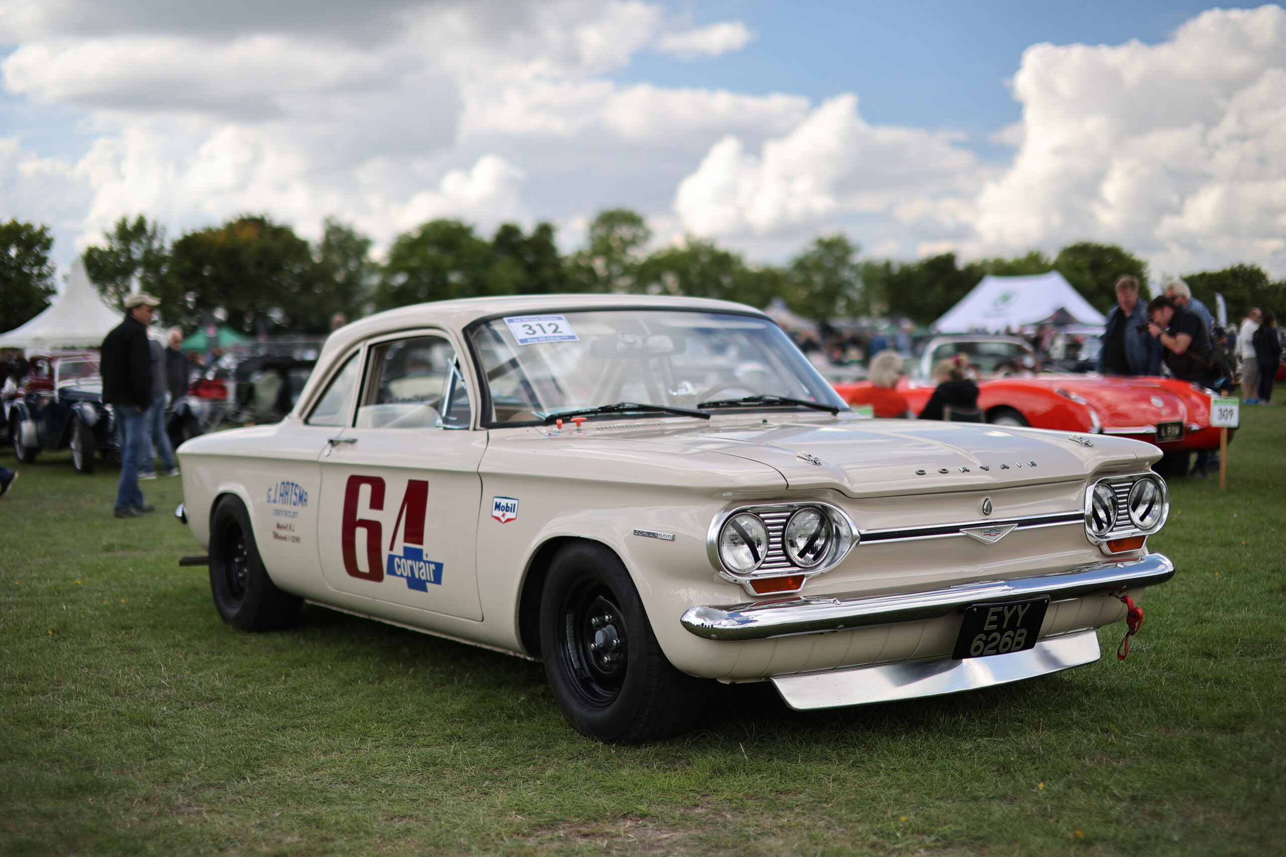 A Sprint to the Top – Kop Hill Climb | Car & Classic Magazine