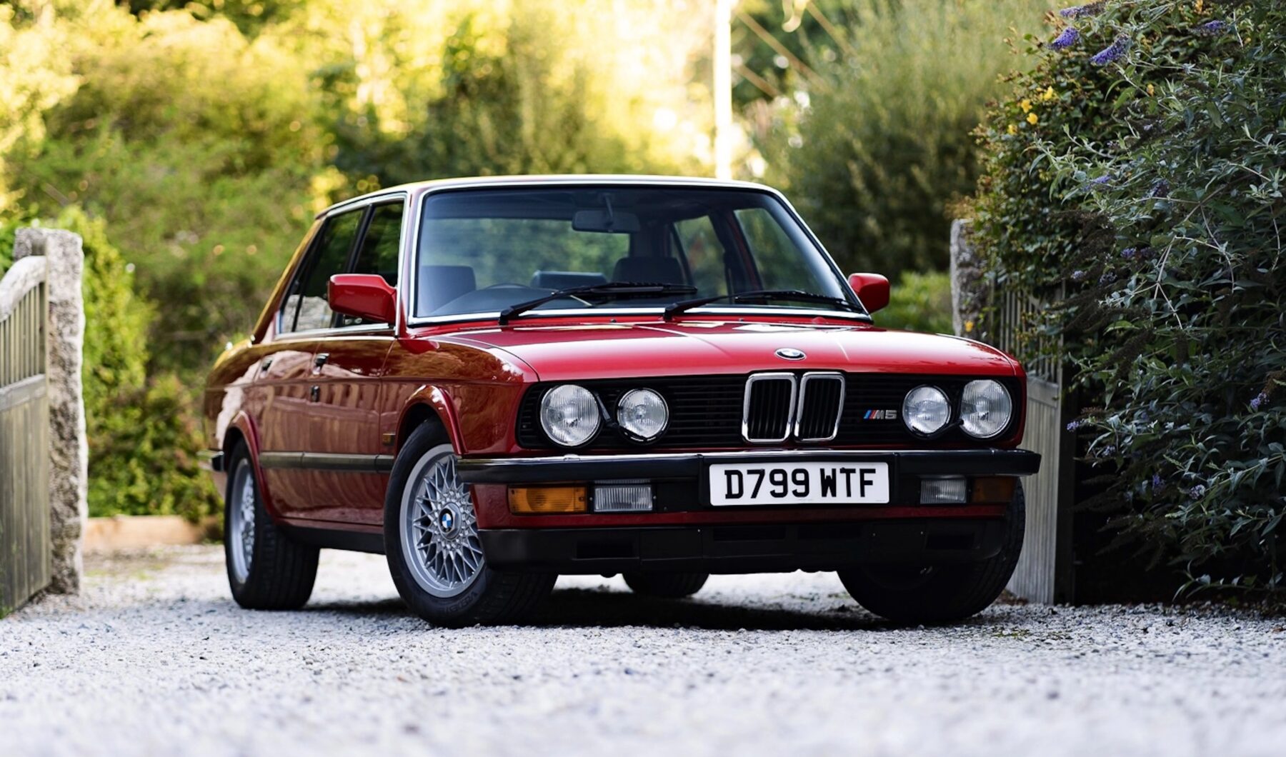1986 BMW M5 E28 – Classified of the Week | Car & Classic Magazine