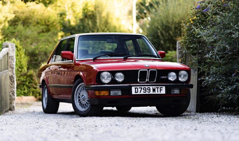 1986 BMW M5 E28 – Classified of the Week | Car & Classic Magazine