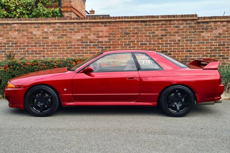 1994 Nissan Skyline R32 GT-R – Classified of the Week | Car & Classic ...