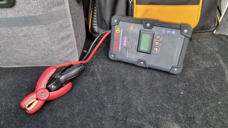 Sealey Electrostart 800 – Product Review | Car & Classic Magazine