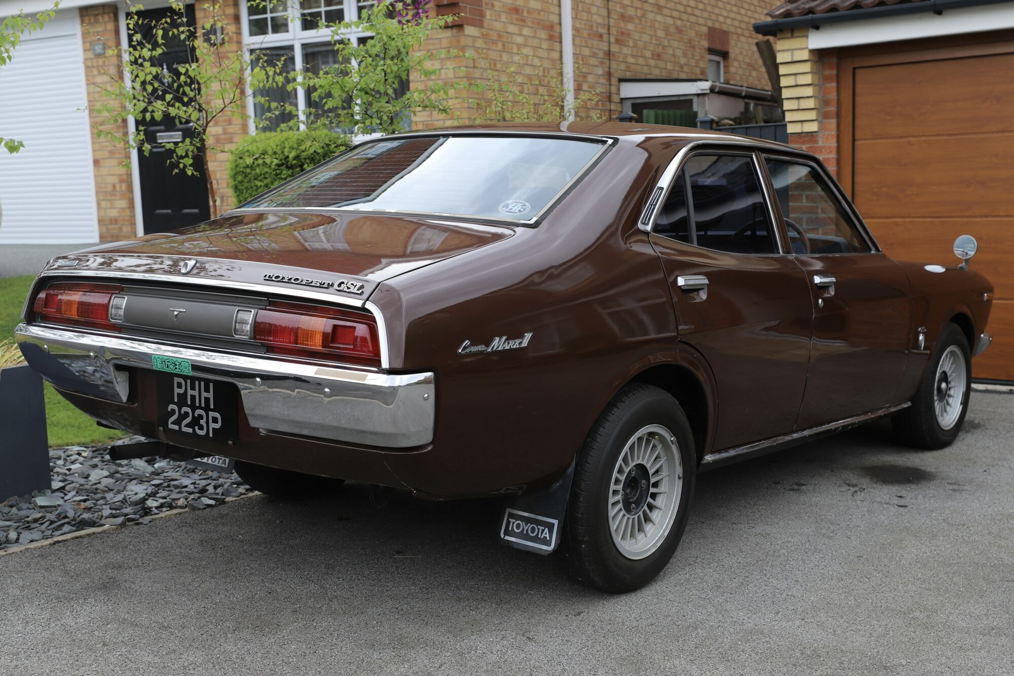 1975 Toyota Corona Mark II – Classified of the Week | Car & Classic ...