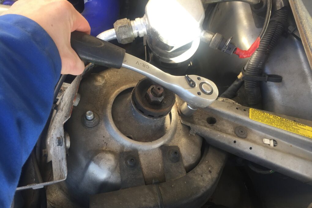 How To – Change Your Front Coil Springs | Car & Classic Magazine