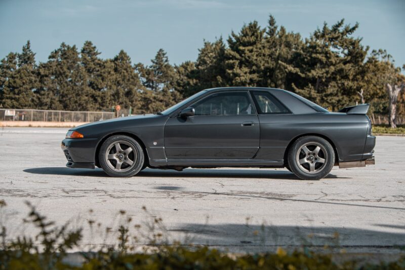 1989 Nissan Skyline R32 GT-R – Auction Car of the Week | Car & Classic ...