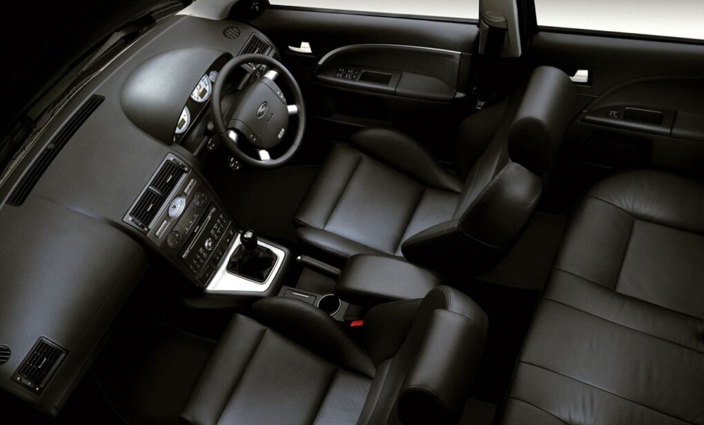 ST220 Mondeo – The Time is Now | Car & Classic Magazine